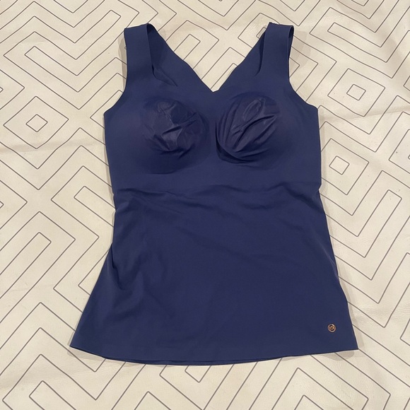 Evelyn & Bobbie | Tops | Evelyn Bobbie Smoothing Cami | Poshmark